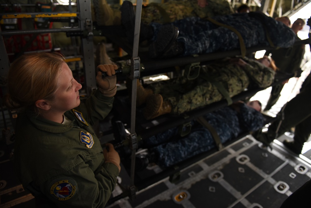 DVIDS - News - Joint multi-unit C-17 training at 180th Fighter Wing