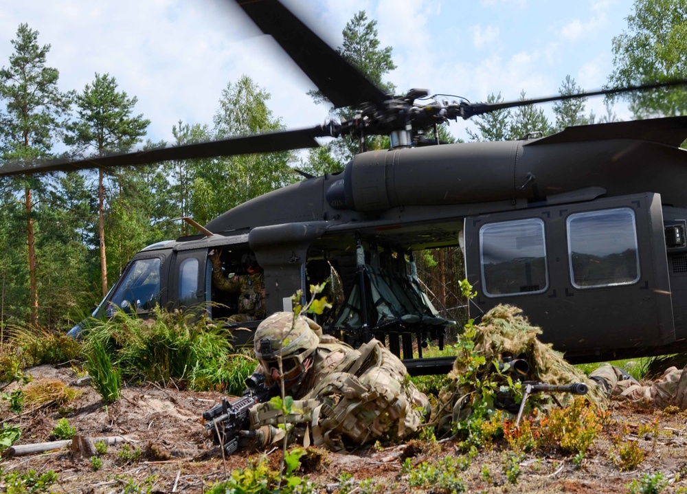 DVIDS - News - Out of the air, through the woods to assault an ...