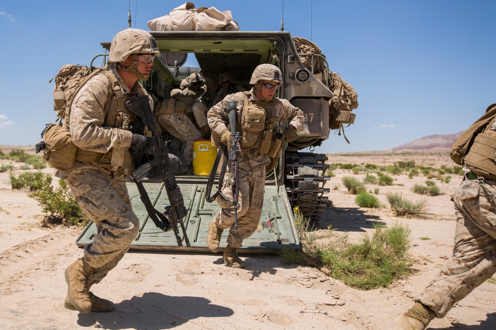 DVIDS - Images - Lava Dogs run casualty evacuation drills [Image 1 of 10]