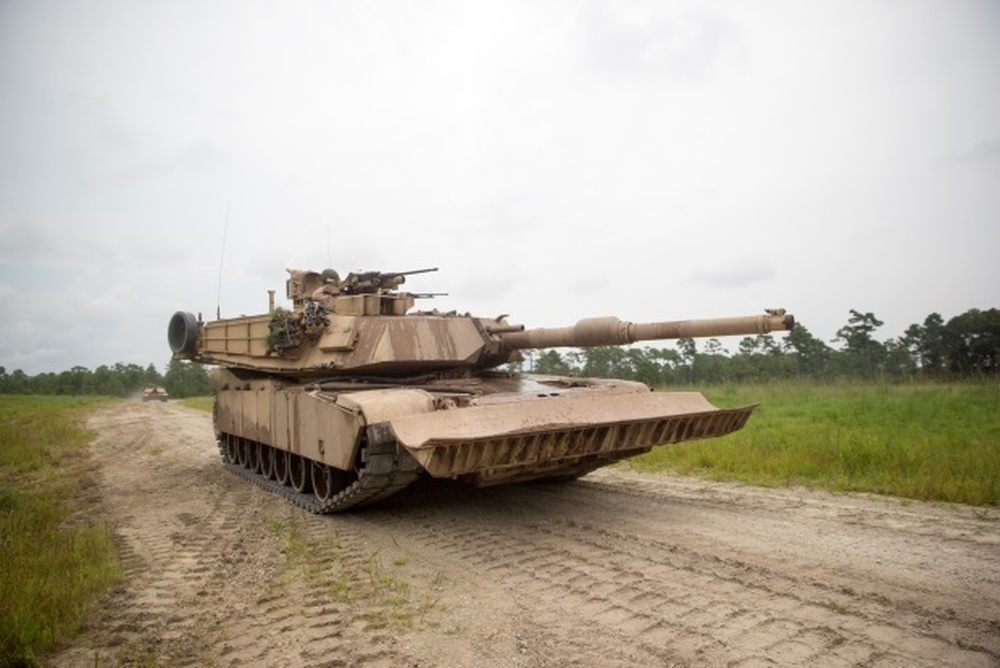 DVIDS - Images - 2nd Tank Bn. maneuvers through training [Image 4 of 10]