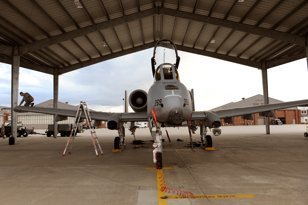 DVIDS - Images - A-10 preflight check [Image 1 of 7]