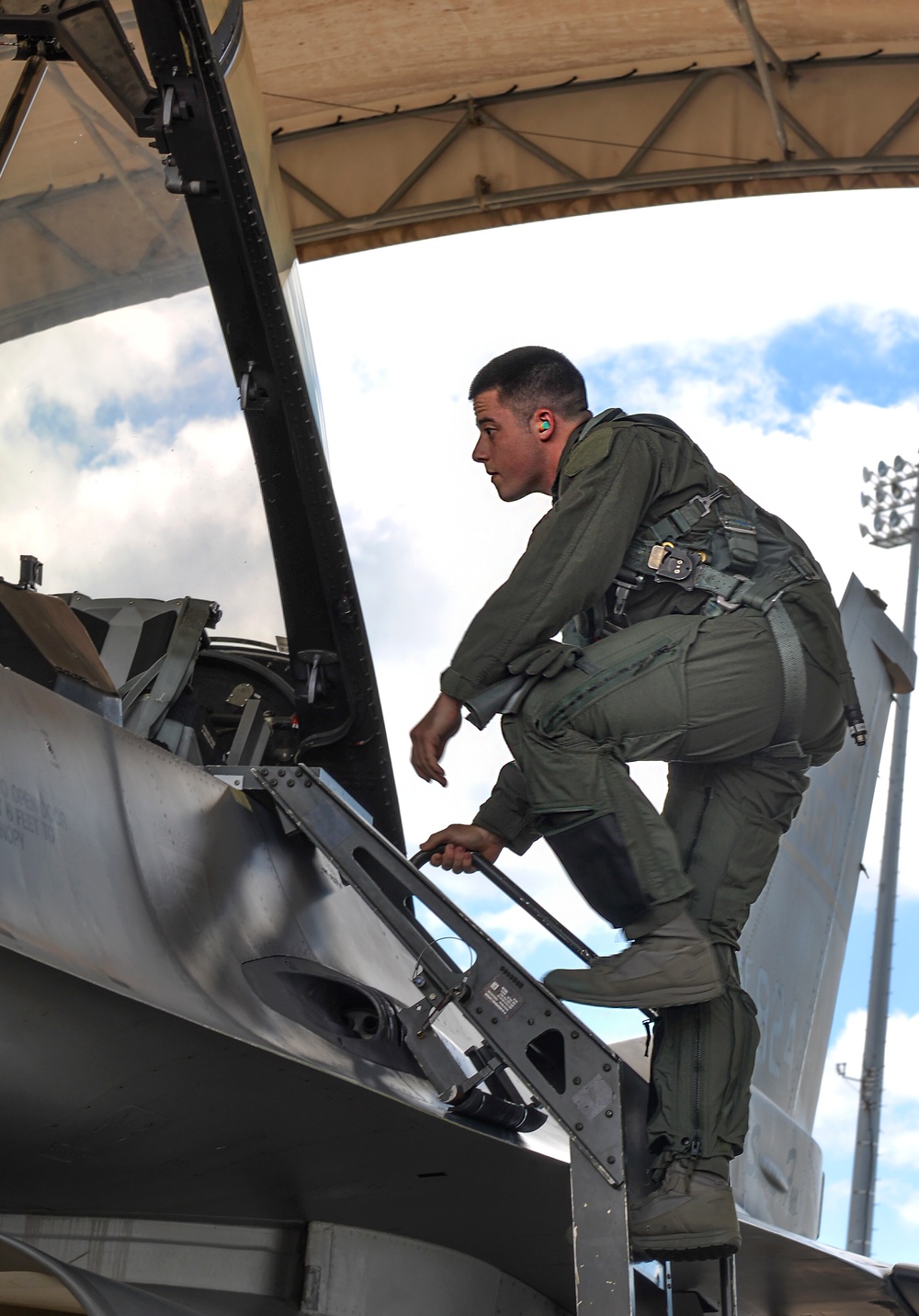 DVIDS - Images - 33rd Fighter Wing maintainers participate in immersion ...