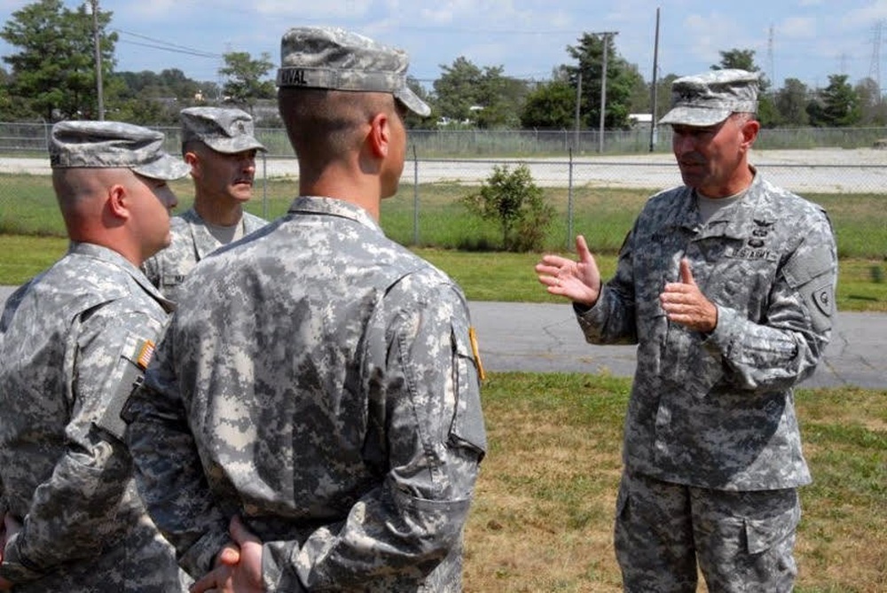 DVIDS - News - 38th Division leaders visit new recruits