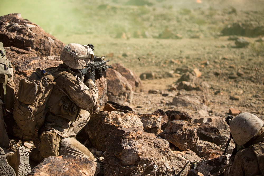 DVIDS - Images - Fox Company at Range 400 [Image 23 of 23]