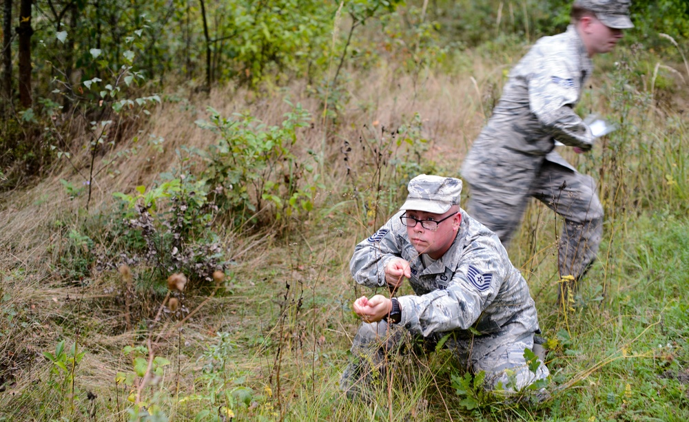 DVIDS - Images - Cadre Focus primes Airmen with Army embed skills ...