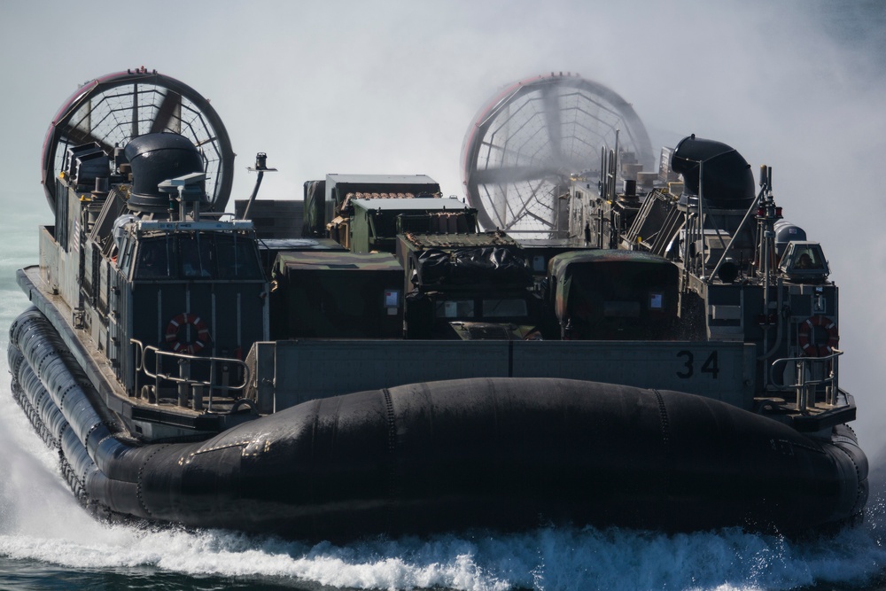 DVIDS - Images - 26th Marine Expeditionary Unit and PHIBRON 4 ...