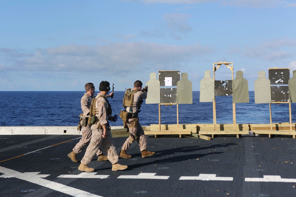 DVIDS - Images - Force Reconnaissance Platoon shoots of the deck of the ...
