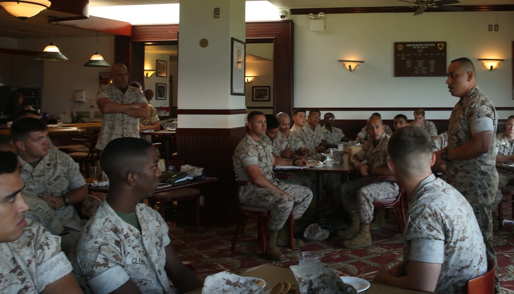 DVIDS - News - 3rd MarDiv discussion of the future: General hears ...