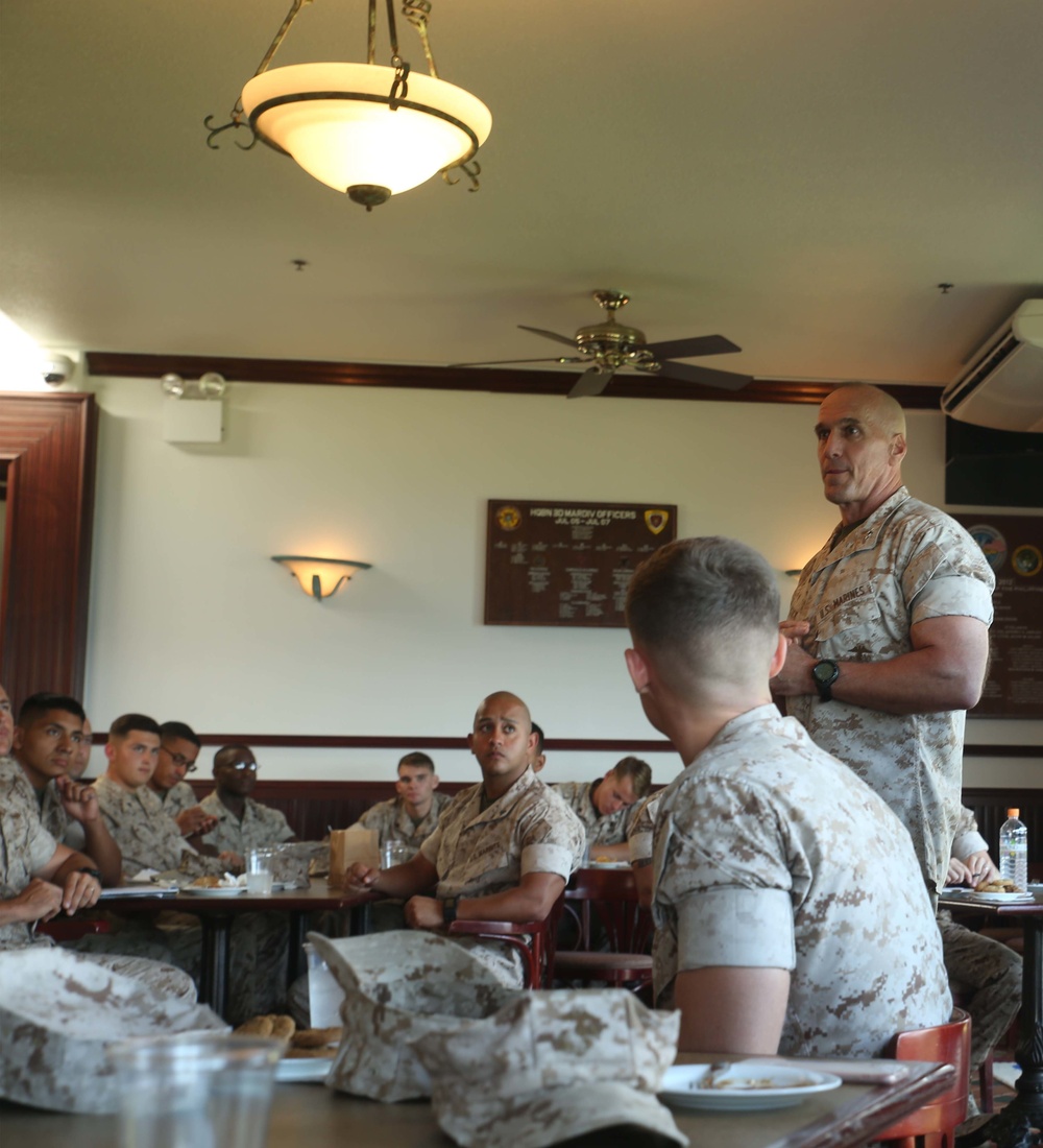 DVIDS - News - 3rd MarDiv discussion of the future: General hears ...