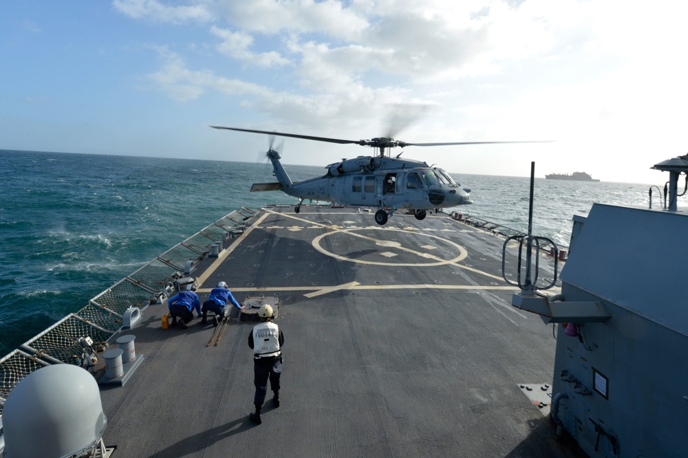 DVIDS - Images - USS Ross action [Image 3 of 5]