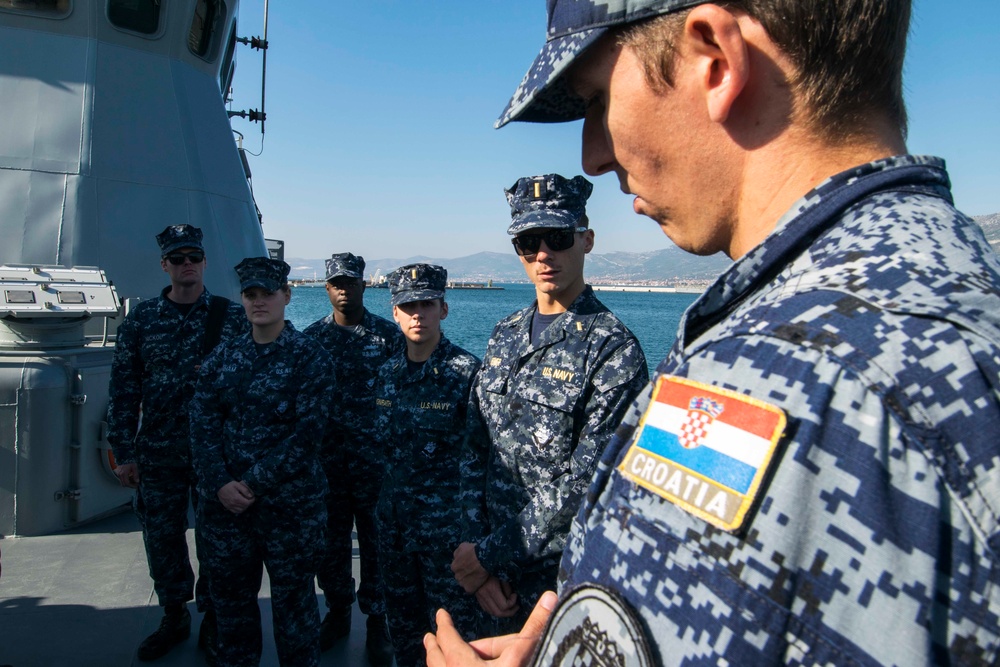 DVIDS - Images - USS Porter action [Image 7 of 8]