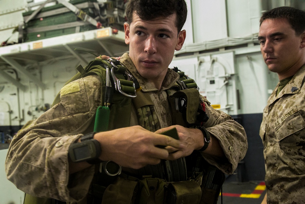 DVIDS - Images - 13th Marine Expeditionary Unit MRF [Image 2 of 14]