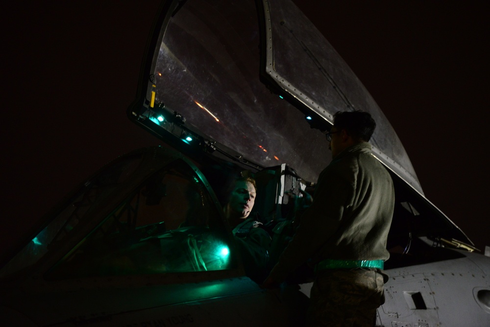 DVIDS - Images - Vigilant Ace kicks off in the Draggins Lair [Image 6 of 6]
