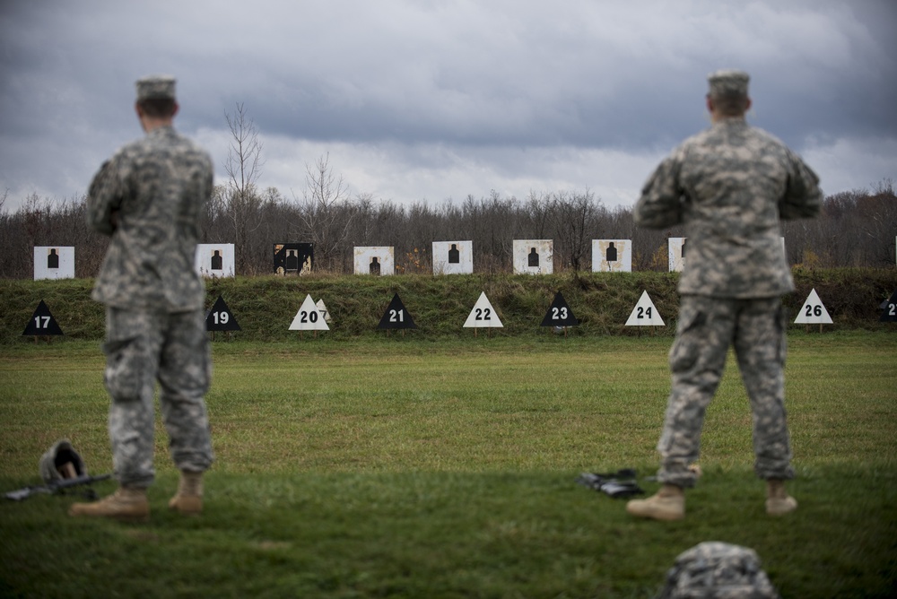 DVIDS - Images - Military Police shooting for excellence [Image 3 of 14]