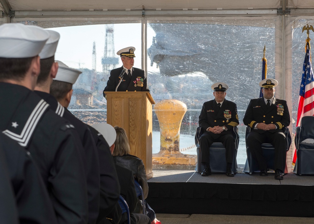 DVIDS - Images - USS Shoup change of command [Image 2 of 2]