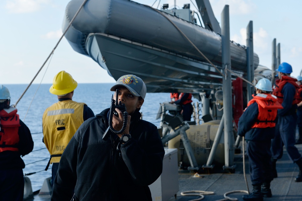 DVIDS - Images - USS Ross operations [Image 5 of 5]