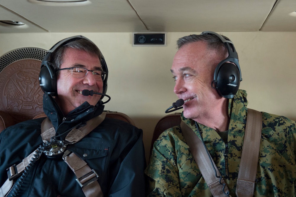 DVIDS - Images - Secretary of defense visits CYBERCOM [Image 10 of 12]