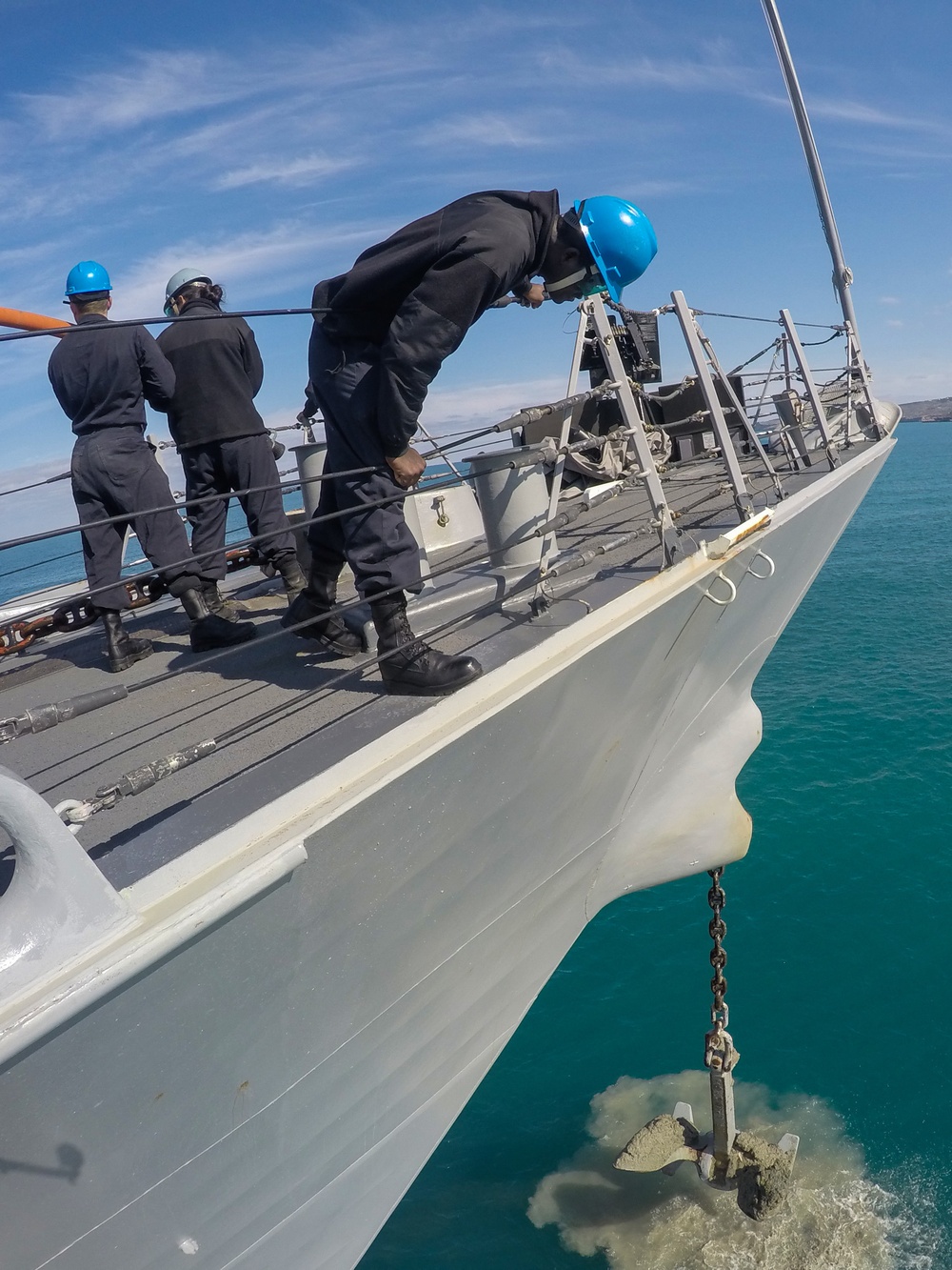 DVIDS - Images - Anchorage operations aboard USS Carney [Image 1 of 3]