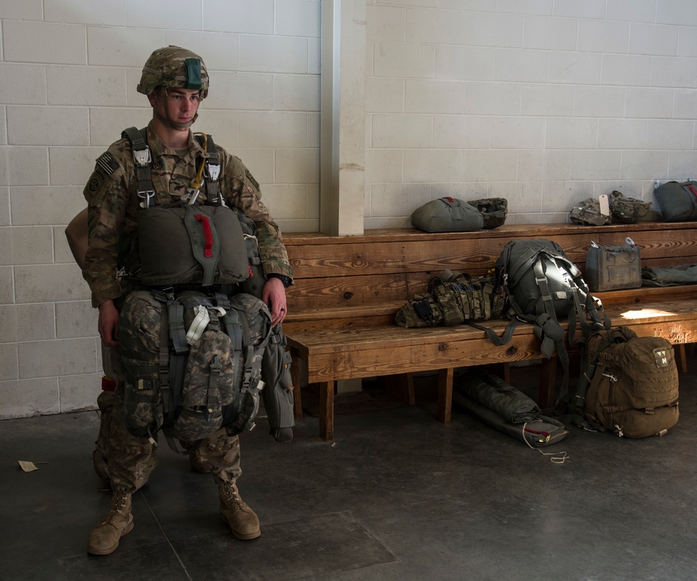 DVIDS - Images - Army, Air Force participate in JOAX 16-5 Large Package ...