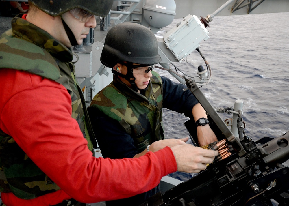 DVIDS - Images - Machine gun training aboard USS Boxer [Image 3 of 4]