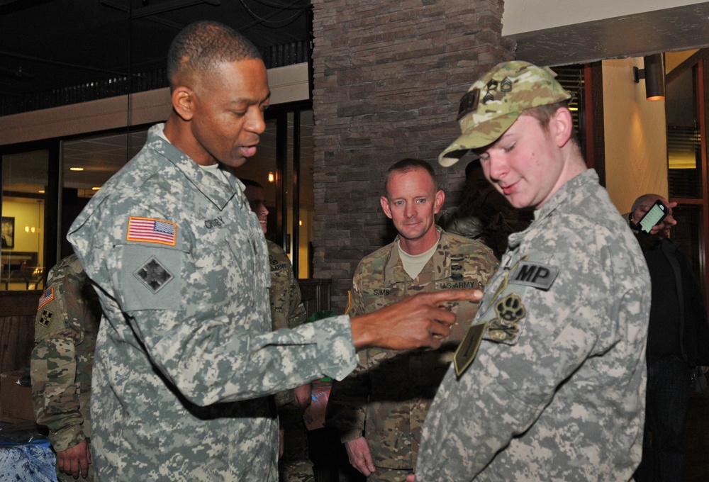 DVIDS - Images - Meeting the CSM [Image 8 of 10]