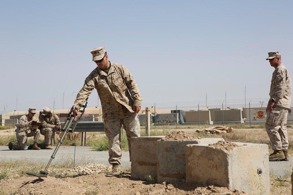 DVIDS - Images - BLT 2/6 IED Course [Image 3 of 3]