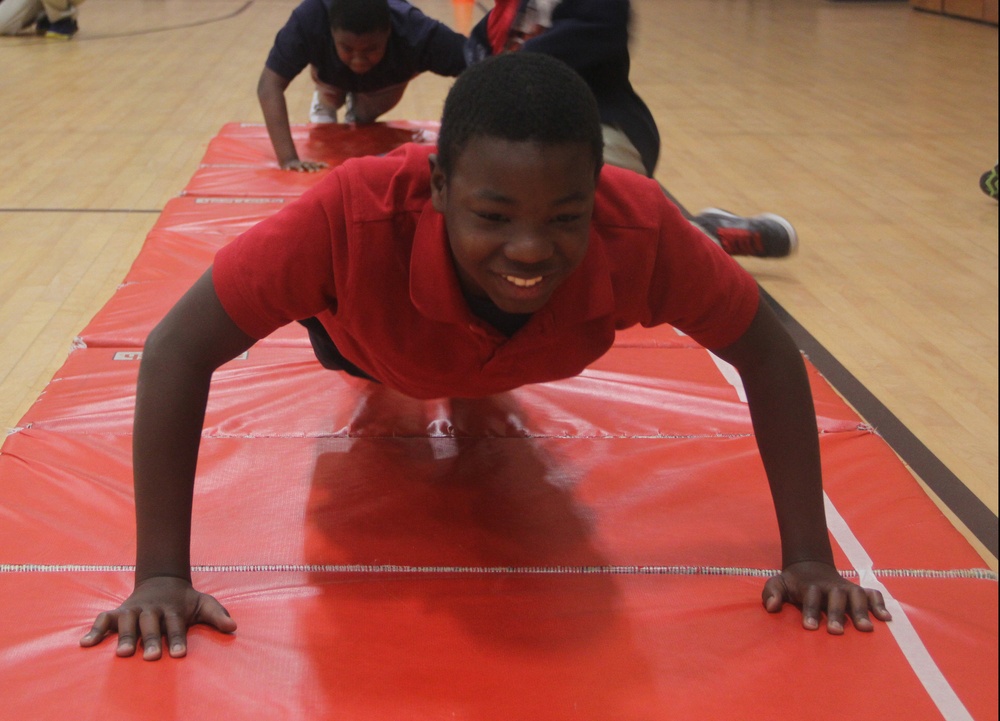 DVIDS - News - ‘Mustangs’ support school fitness