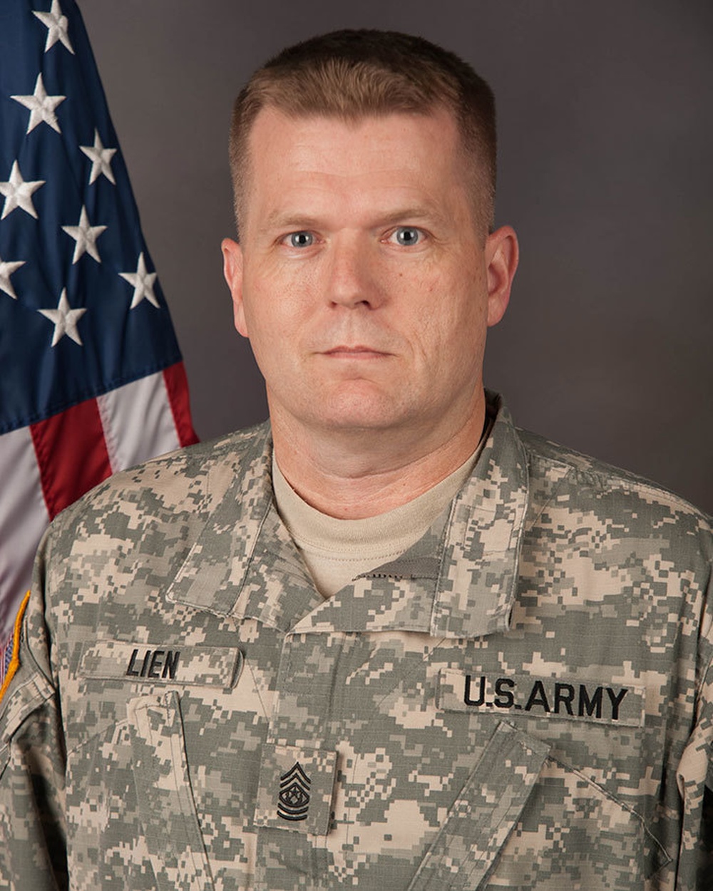 DVIDS - Images - 68th Troop Command Change of Responsibility [Image 4 of 4]