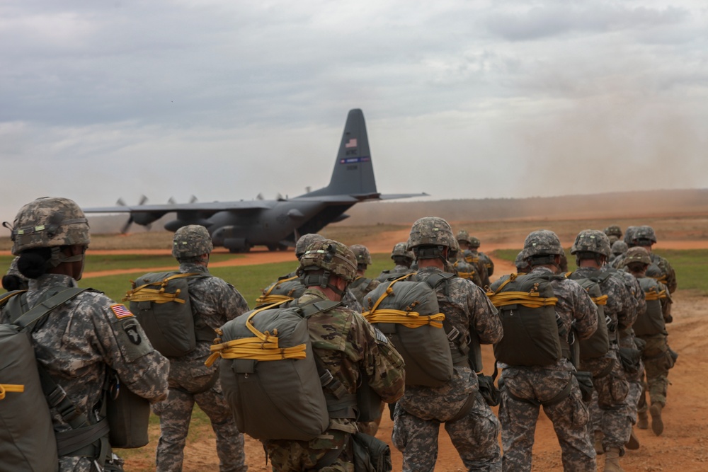 DVIDS - Images - Saturday Proficiency Jump Program (SPJP) [Image 9 of 18]