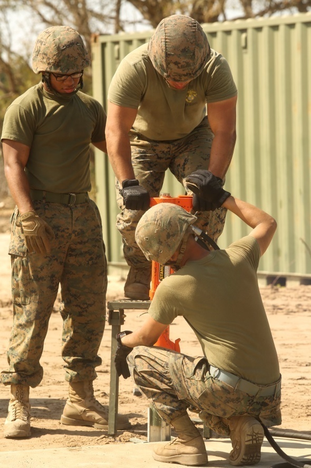 DVIDS - News - MWSS-272 demonstrates expeditionary capabilities