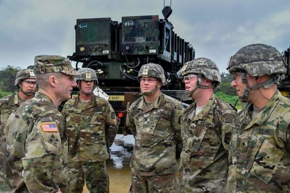 DVIDS - News - SMA Dailey Visits Snake Eyes’ Soldiers