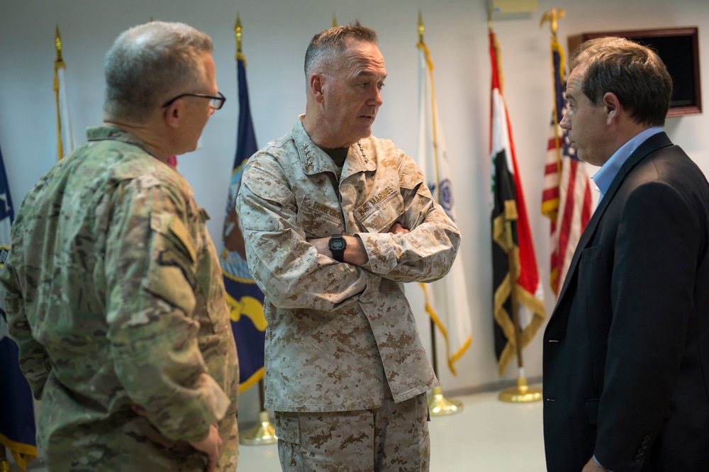 DVIDS - Images - CJCS visits Iraq [Image 4 of 6]