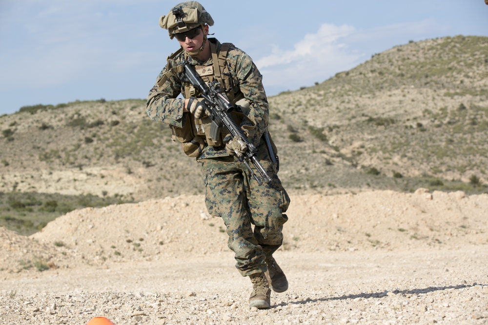 DVIDS - Images - U.S. Marines & Spanish SOF hone shooting skills [Image ...