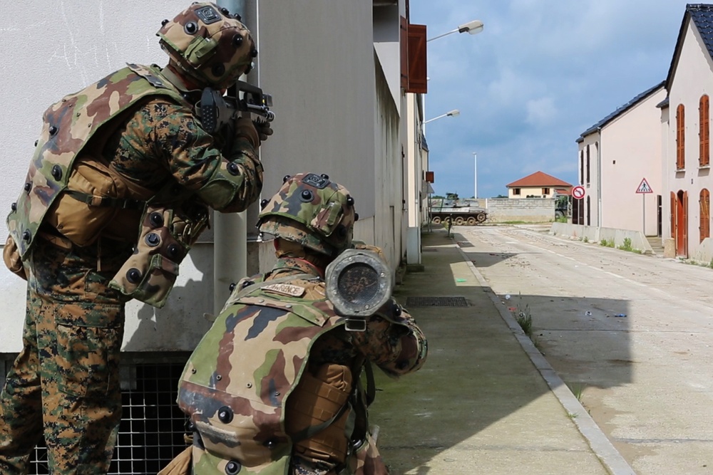 DVIDS - Images - SPMAGTF-CR-AF Bravo Co & French Army Conduct Platoon ...