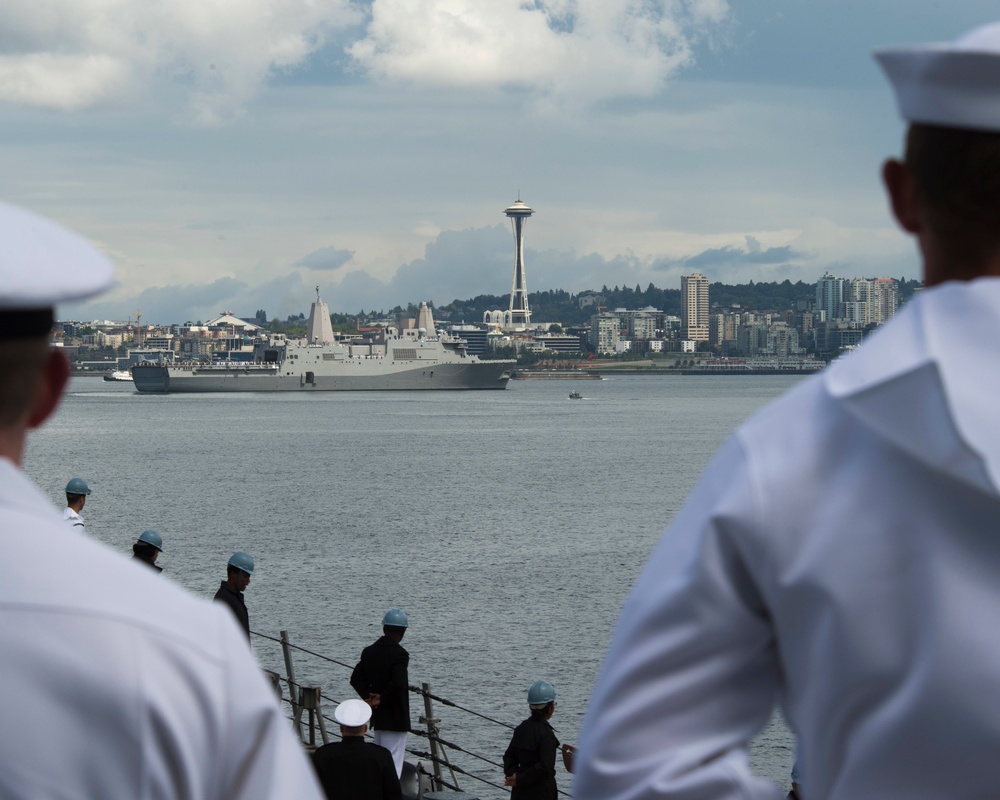 DVIDS - Images - Ships Arrive In Seattle for Seafair Fleet Week [Image ...