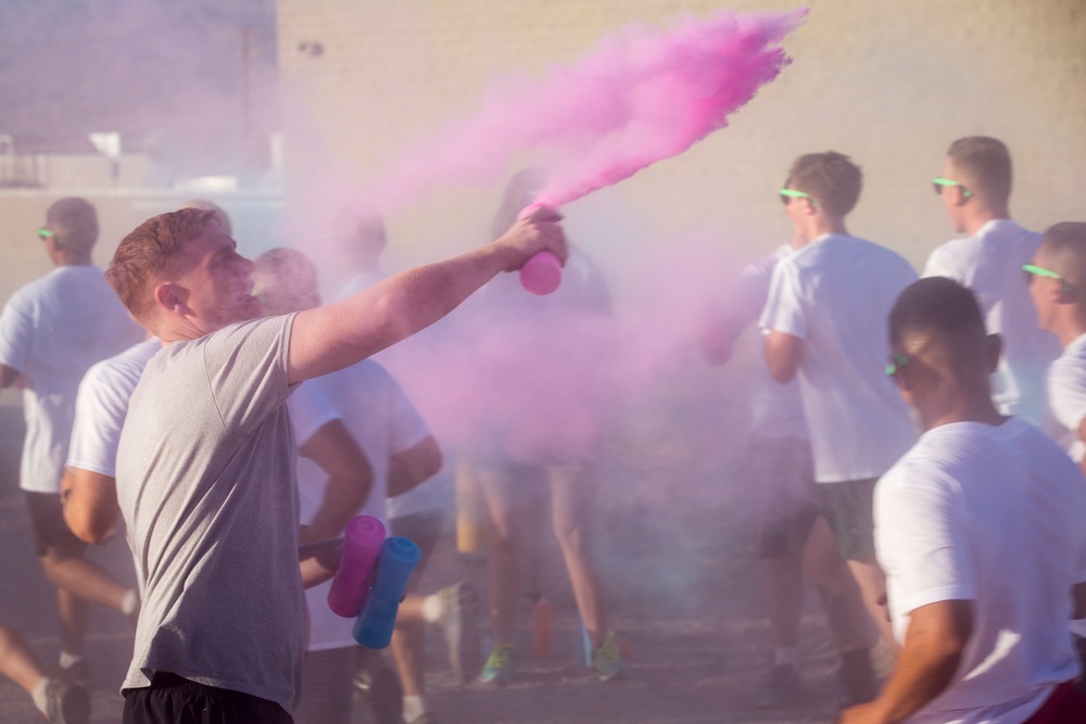 DVIDS - News - 1/7 pushes through color run