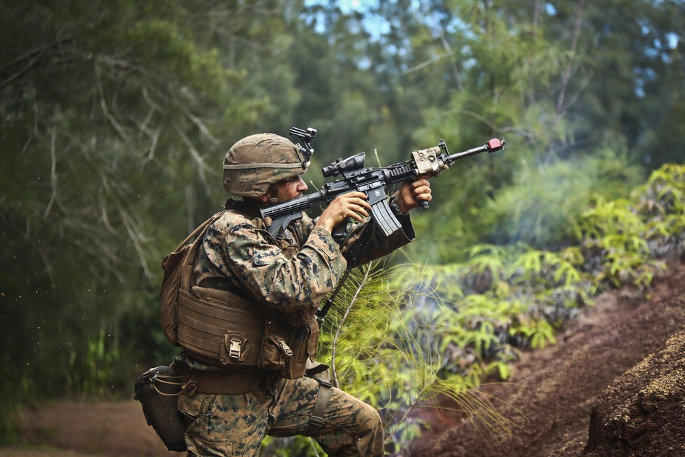 DVIDS - Images - Advanced Infantry Course, Hawaii 2016 [Image 8 of 19]