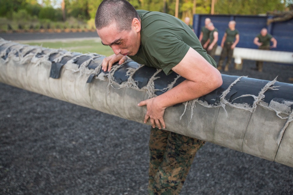 DVIDS - Images - Marine recruits build strength, agility on Parris ...