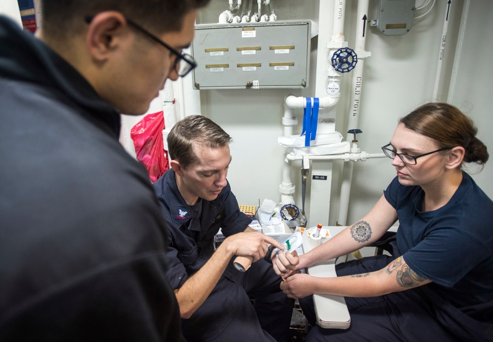 DVIDS - Images - Medical training aboard USS Bonhomme Richard (LHD 6 ...