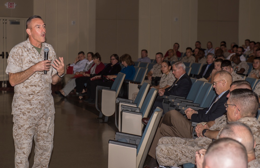 DVIDS - Images - Government Service Awards [Image 3 of 4]