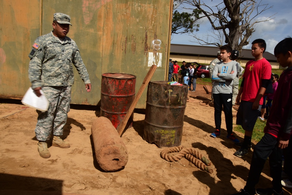 DVIDS - Images - National Guard challenges students during leadership ...