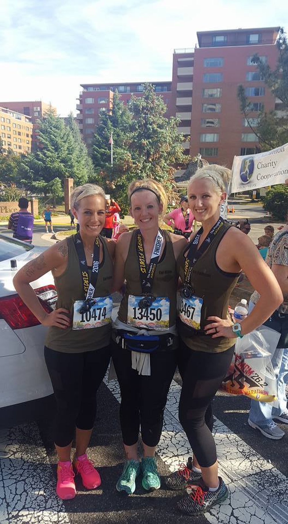 DVIDS - Images - Marine Vets reunite at Marine Corps Marathon [Image 2 ...