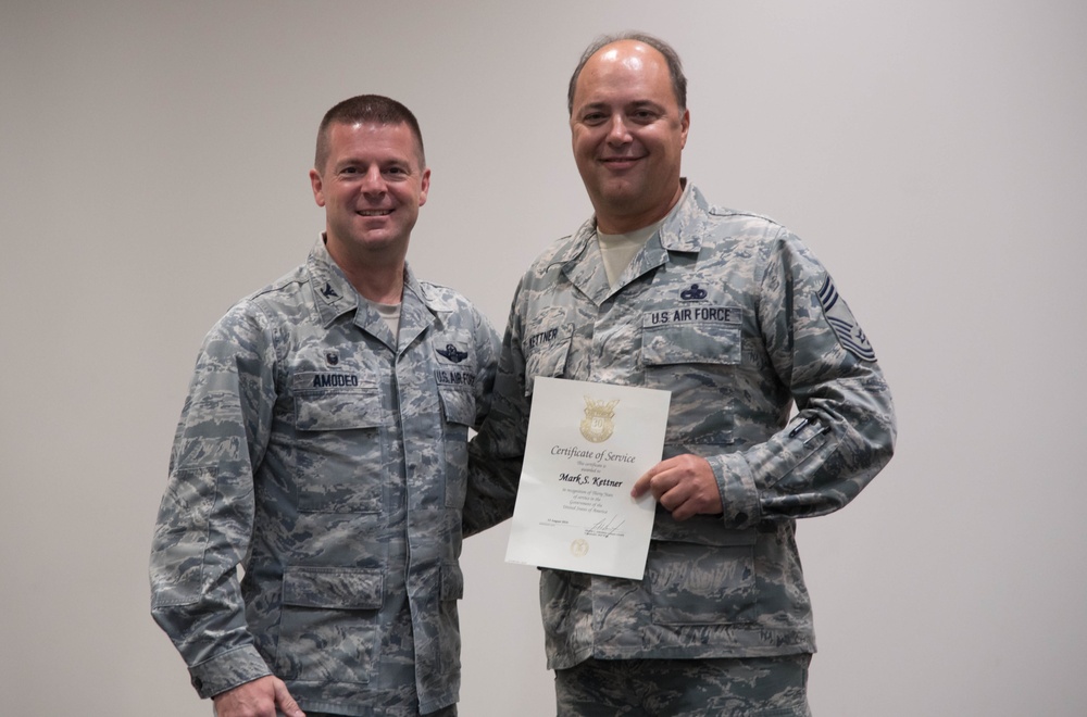 DVIDS - News - Commander updates civilian workforce