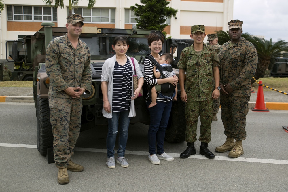 DVIDS - Images - Marines participate in JGSDF 15th Brigade, Camp Naha ...