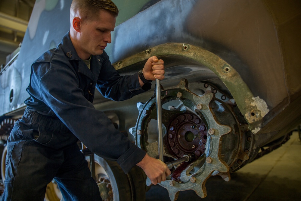 DVIDS - News - Marine Recieves 2015 GOMA Award