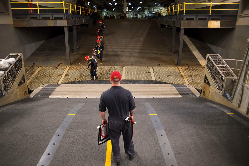 DVIDS - Images - Class Bravo fire drill aboard USS Bonhomme Richard ...