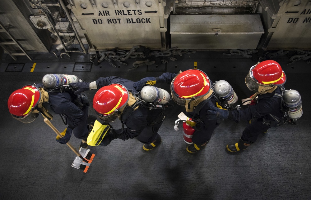 DVIDS - Images - Class Bravo fire drill aboard USS Bonhomme Richard ...