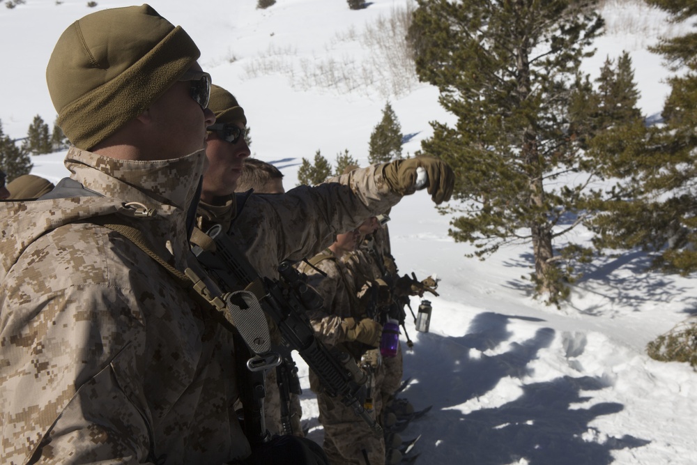 DVIDS - Images - Counter Improvised Explosive Device Class [Image 7 of 24]
