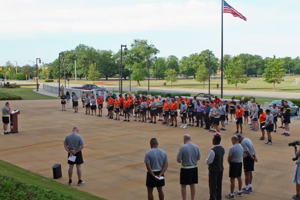 DVIDS - Images - 2017 National Day of Prayer Spiritual Fitness Run/Walk ...