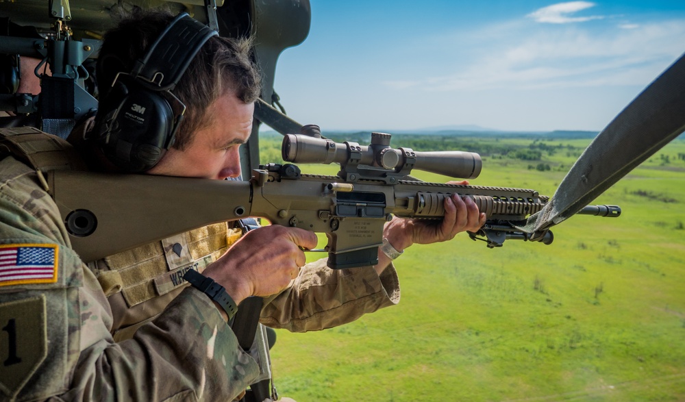 DVIDS - Images - Aerial Sniper in Blackhawk - WPW/AFSAM